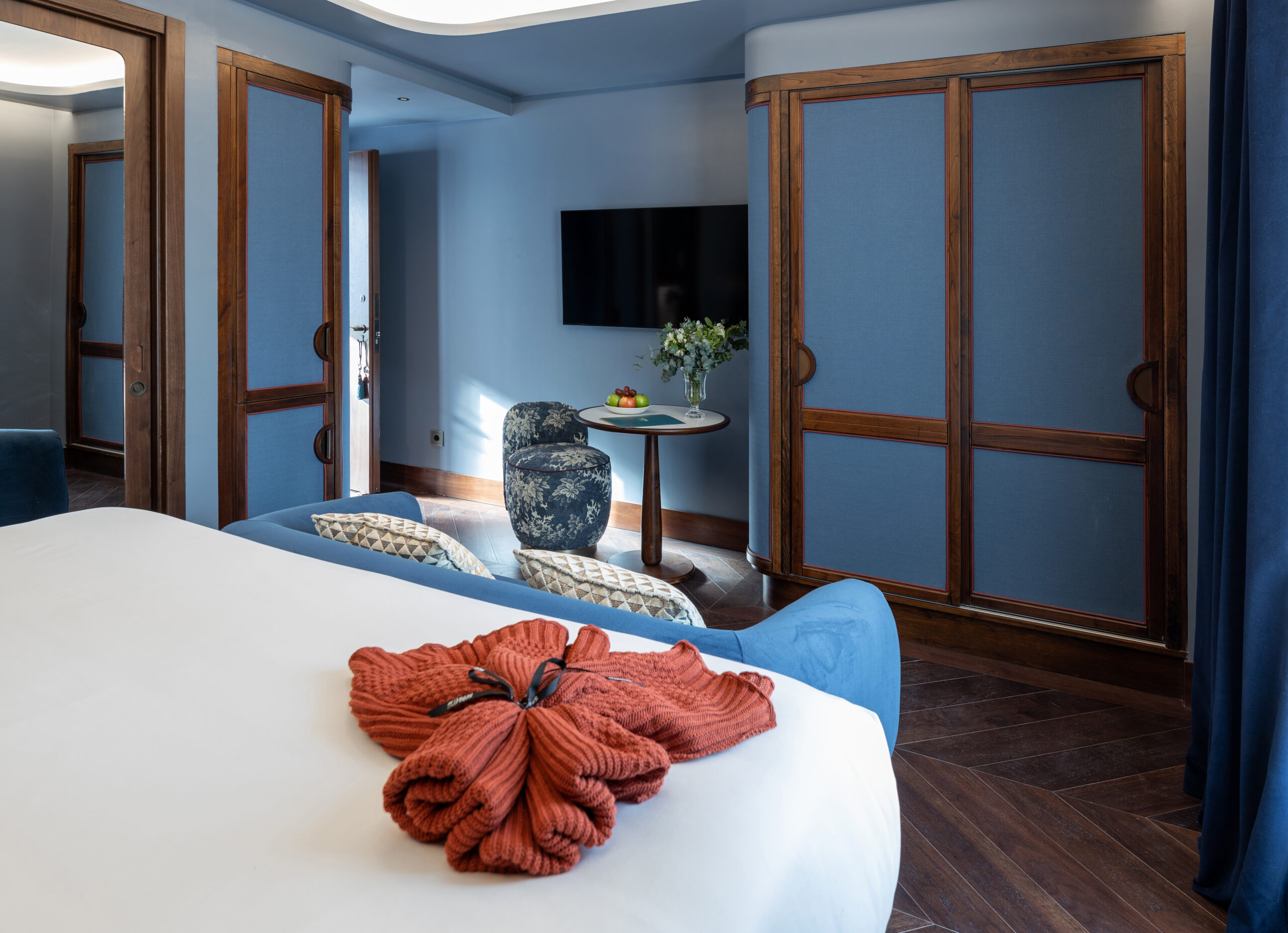Book your Suite at Seda Club Hotel Granada